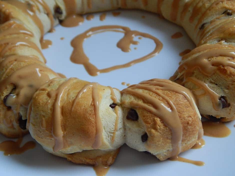 Three Ingredient Crescent Bites - Drizzle Me Skinny!