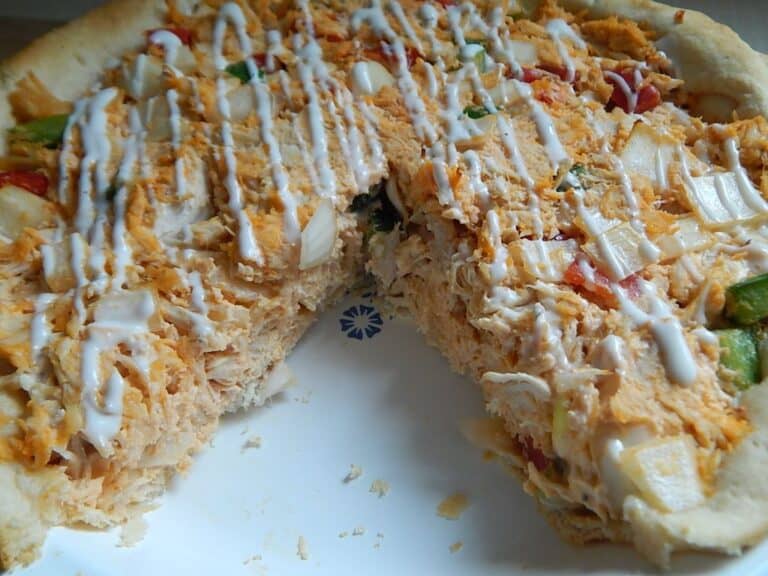 Buffalo chicken pie - Drizzle Me Skinny!