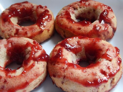 Raspberry jam donuts - Drizzle Me Skinny!