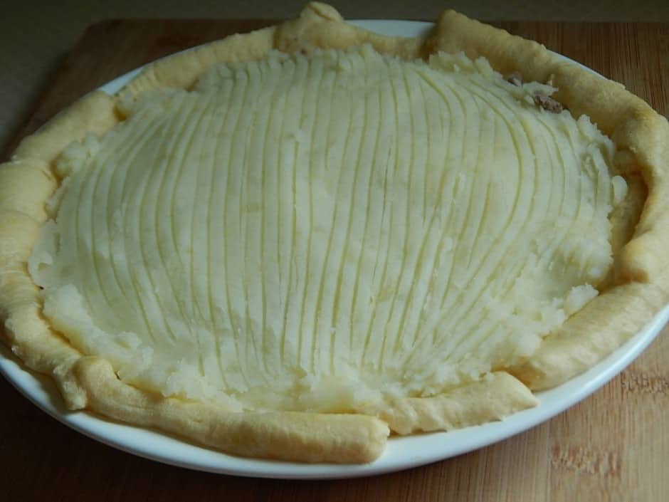Meat and mashed potato pie - Drizzle Me Skinny!