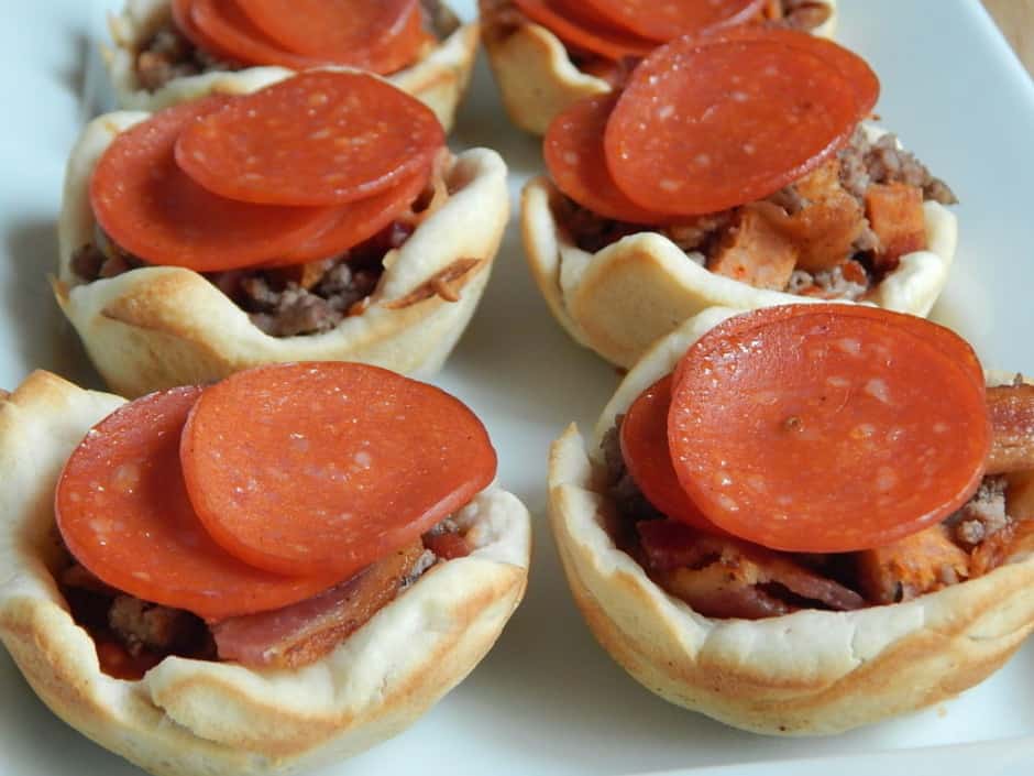Mini deep dish meat lovers pizza - Drizzle Me Skinny!