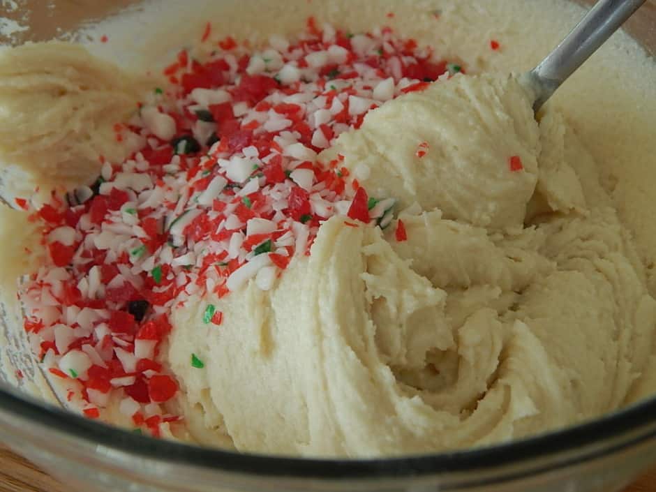 Mini candy cane crunch cookies - Drizzle Me Skinny!