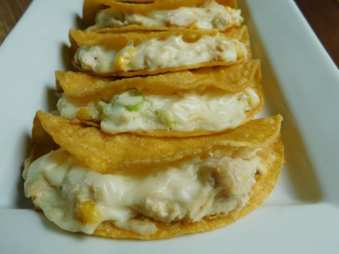 White Chicken Chili Tacos - Drizzle Me Skinny!