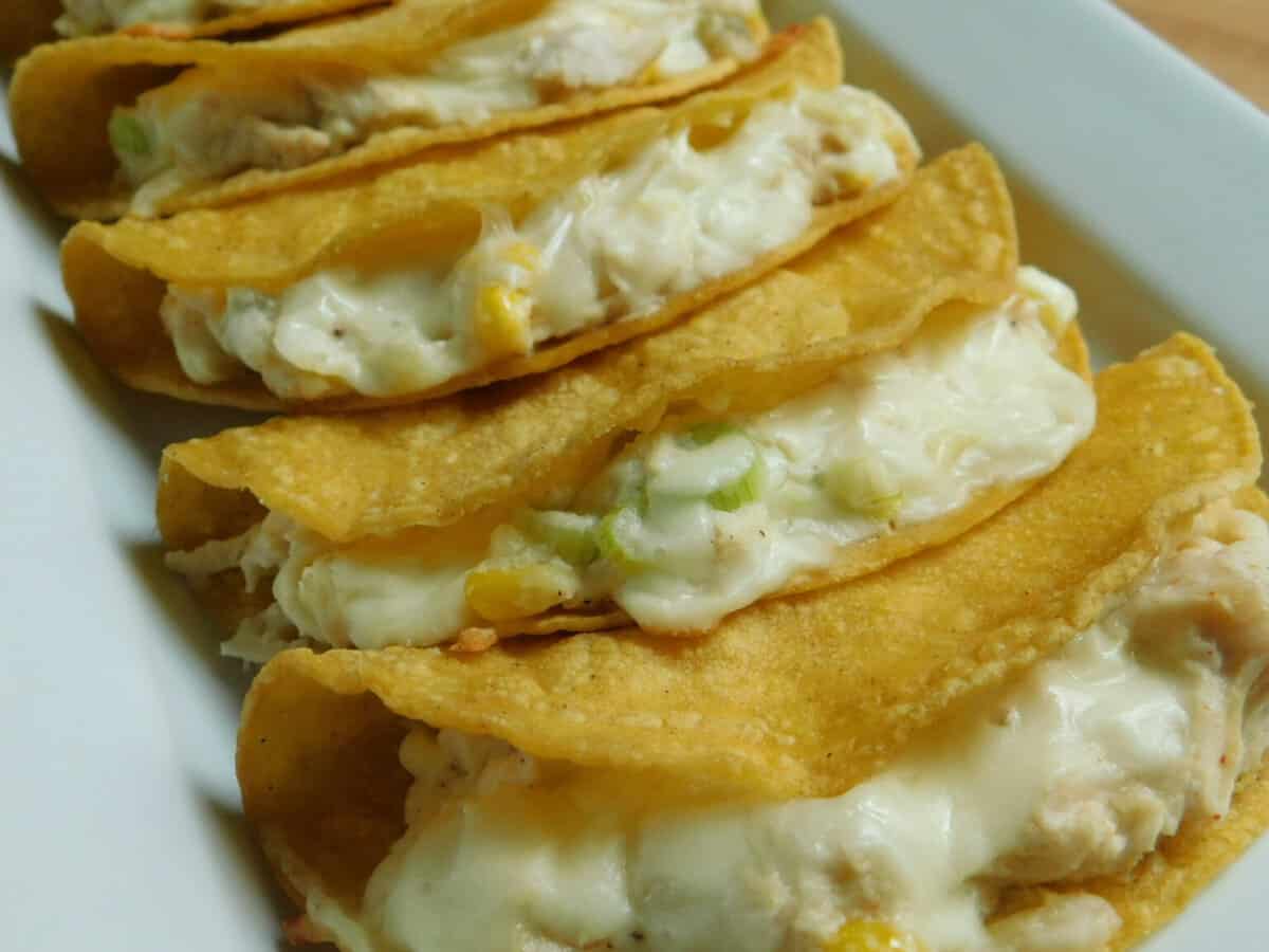 White Chicken Chili Tacos - Drizzle Me Skinny!