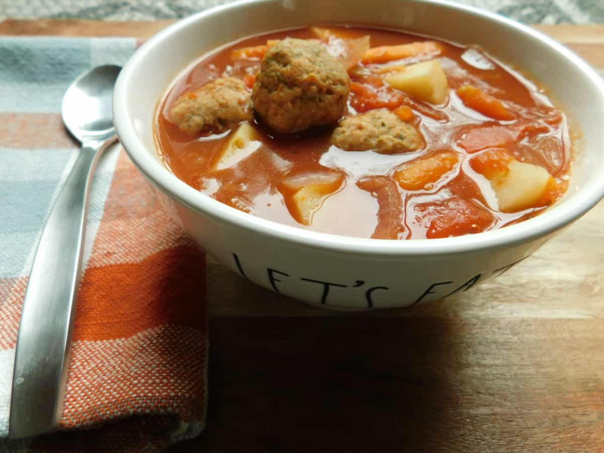 Italian style chicken meatball stew - Drizzle Me Skinny!