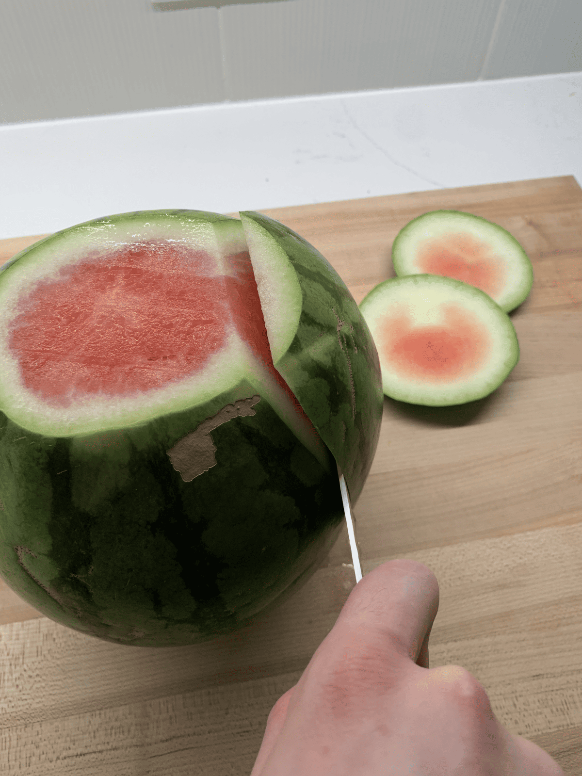 How to Cut a Watermelon (The Best Way) - Drizzle Me Skinny!