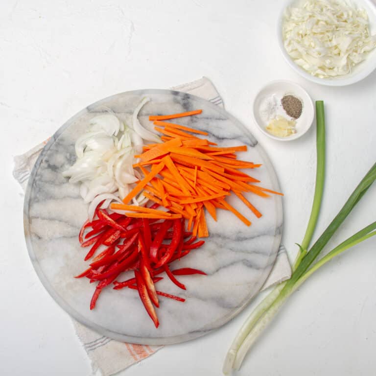 Delicious Pad Woon Sen (Thai Glass Noodles) - Drizzle Me Skinny!
