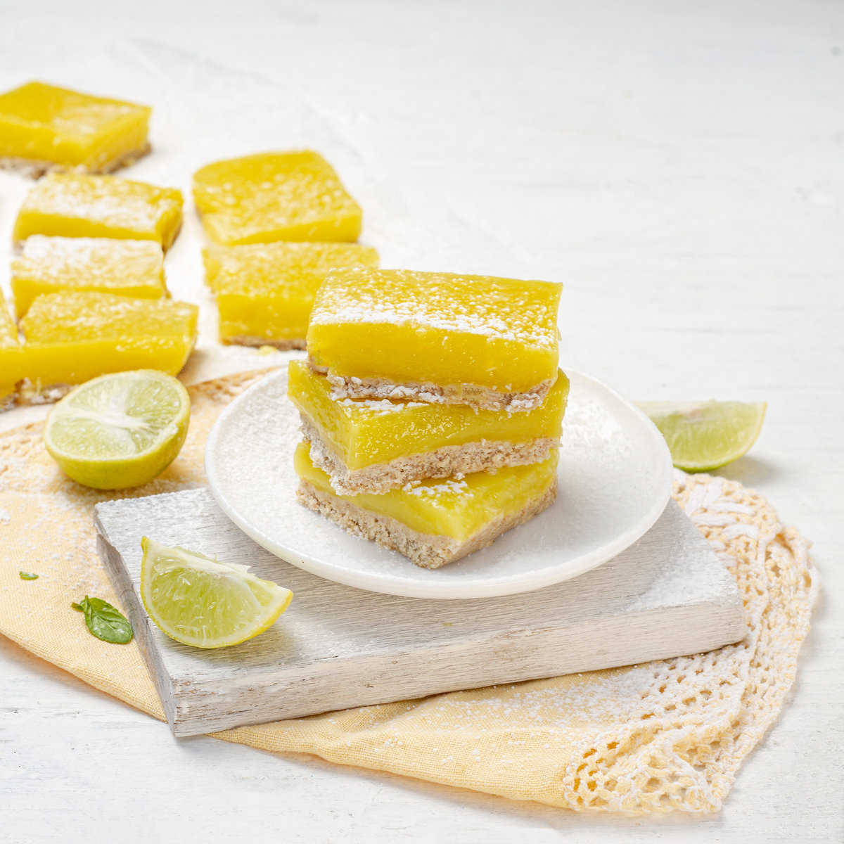 These 3 Point Lemon Bars Will Brighten Any Day - Drizzle Me Skinny!