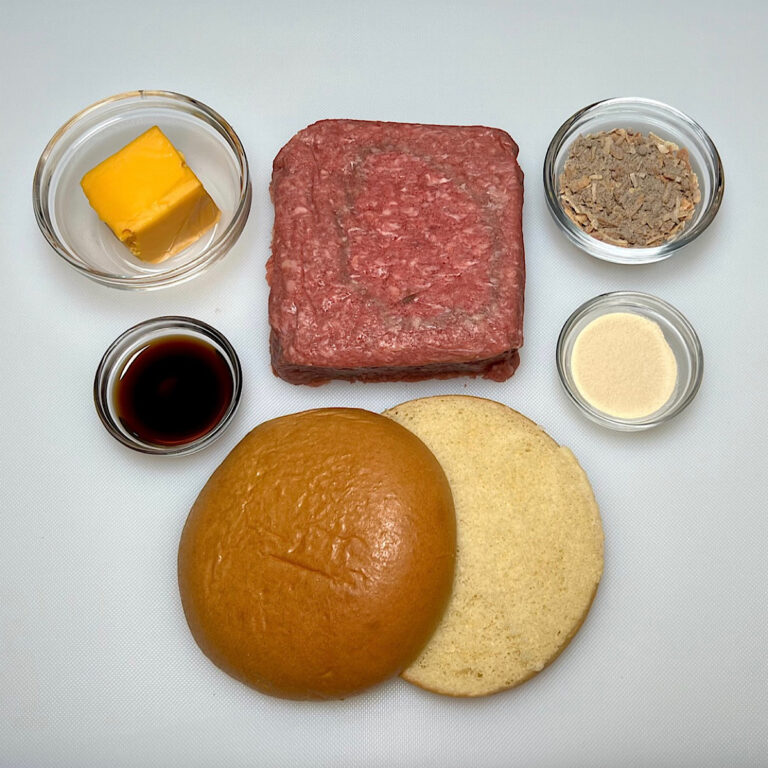 This Kettle Grilled "Juicy Lucy" Is The Perfect Summer Burger - Drizzle ...