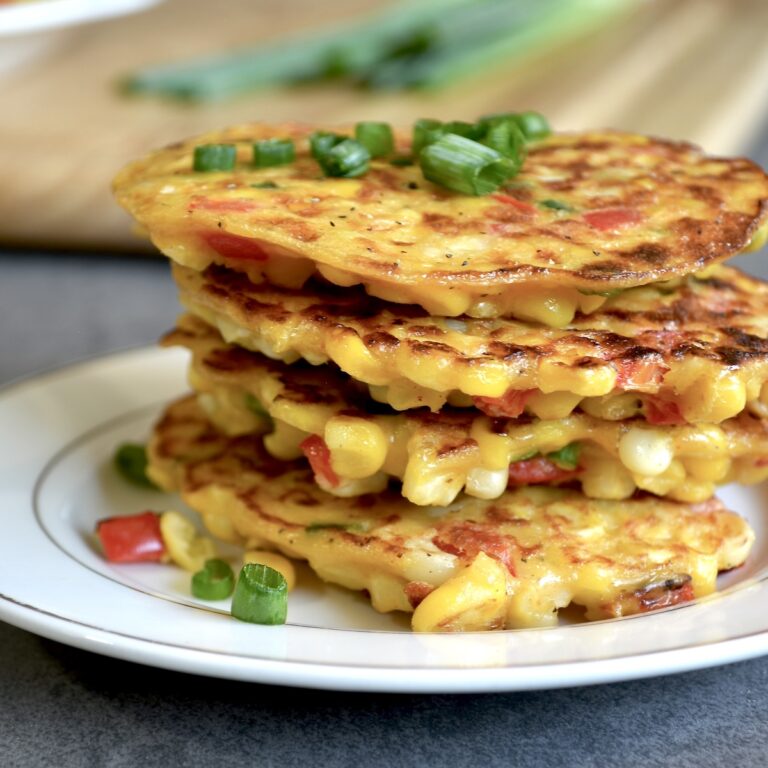 Healthy Corn Fritters | WW Points - Drizzle Me Skinny!
