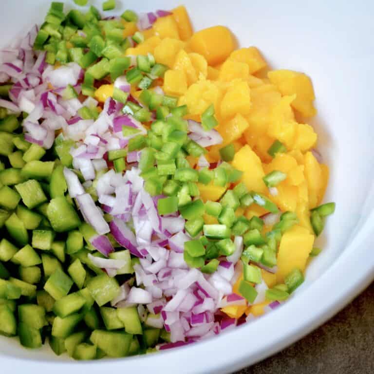 Refreshing Mango Salsa - Drizzle Me Skinny!