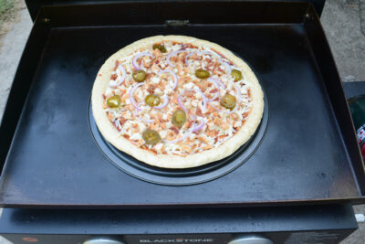 Yes, You Can Make Pizza On Your Blackstone (Here's My Recipe) - Drizzle ...