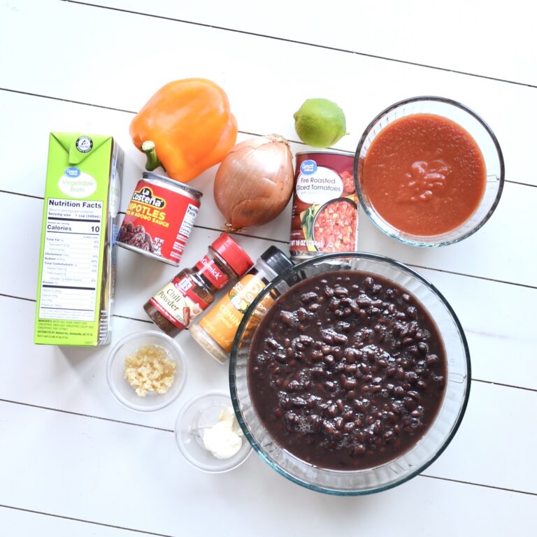 Weight Watchers Vegetarian Black Bean Chili - Drizzle Me Skinny!